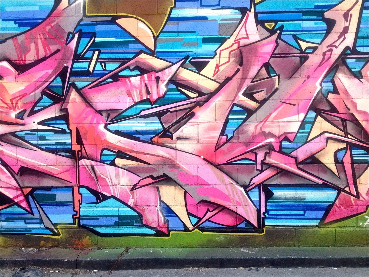 In The Pink – Graffiti Lux Art & More