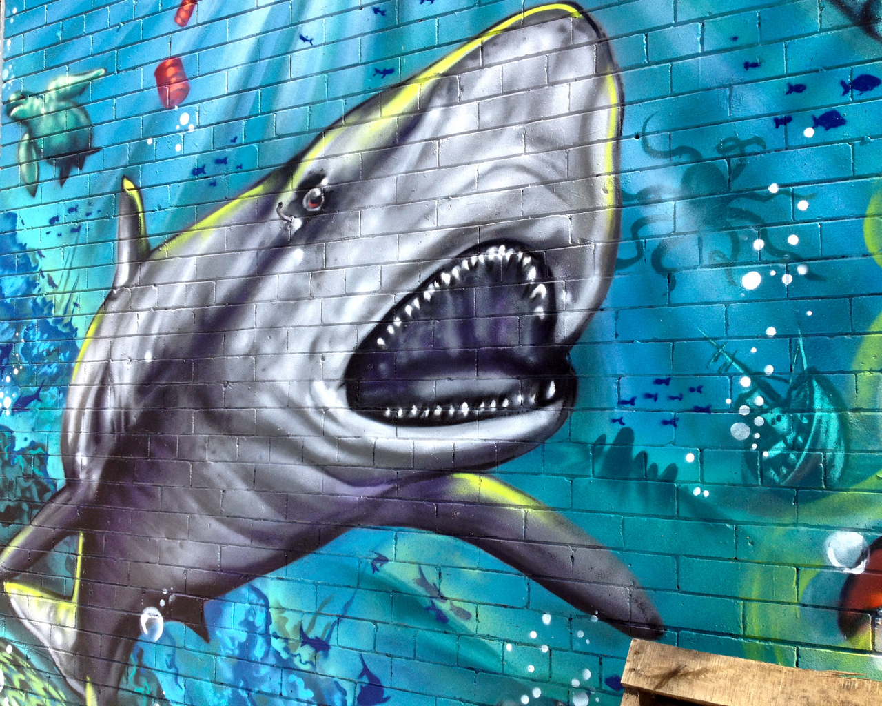 Pollution Bites – Graffiti Lux Art & More