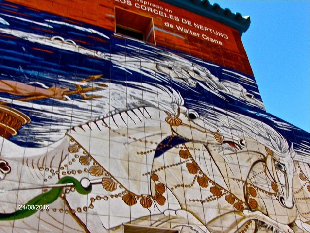 Los Corcelles de Neptuno ☆ The Horses of Neptune – Graffiti Lux Art & More