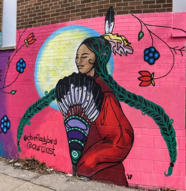 Chief Lady Bird & Aura – Graffiti Lux Art & More