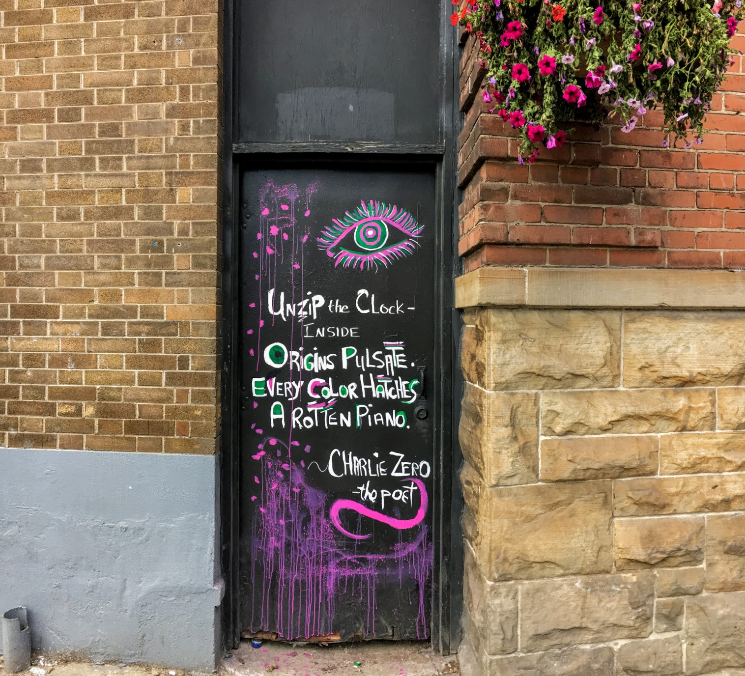 Street art poetry: Collaboration by Resa and i – Graffiti Lux Art & More