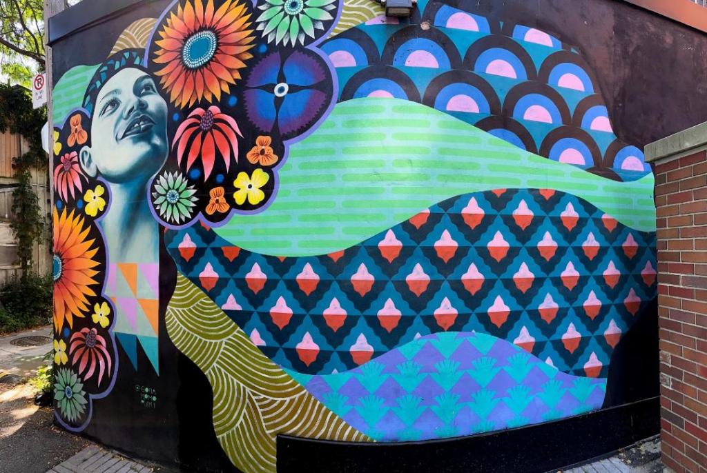 Alley Gallery – Graffiti Lux Art & More